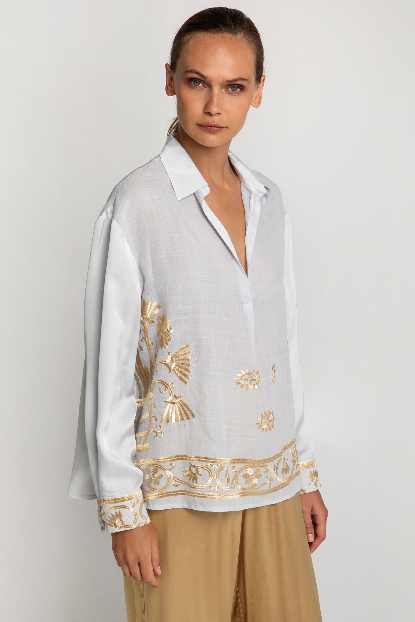 Greek Archaic Kori S25K-550053 Embroidered Blouse Light Grey Gold ...